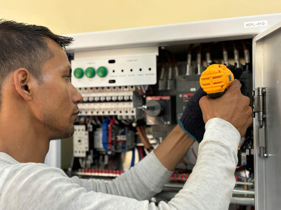 About Us - Provide Custom UPS System, BESS, EV Charging, Solar/Battery ...